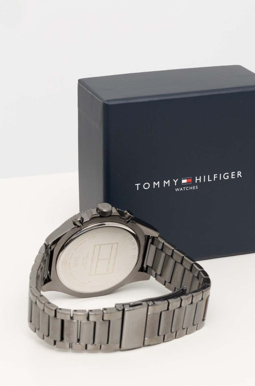 Часы Tommy Hilfiger 1791918 мужской цвет серебрянный 1791918 | ANSWEAR.ua