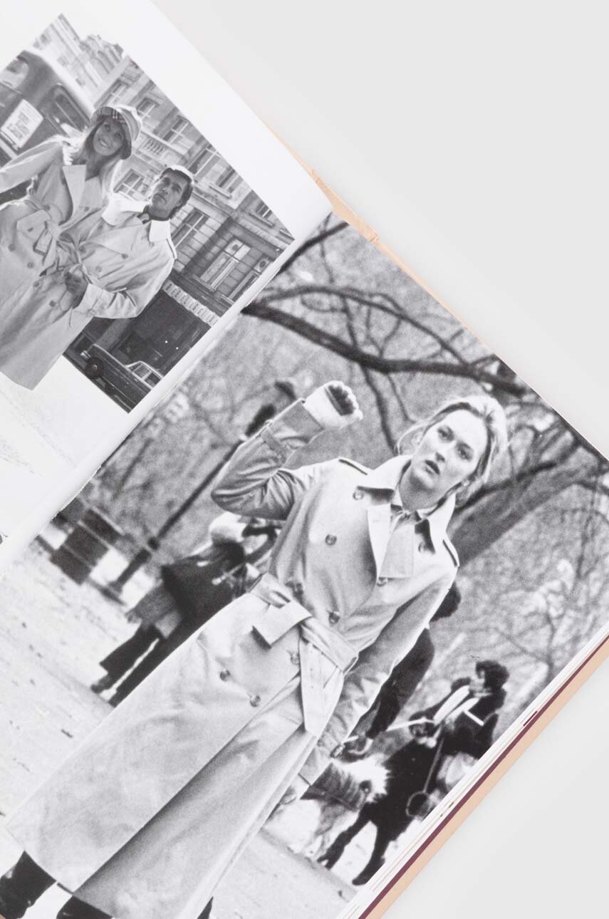 Welbeck Publishing Group książka Little Book of Burberry, Darla-Jane ...