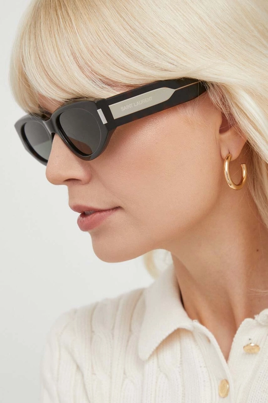 Saint Laurent okulary przeciwsłoneczne damskie kolor brązowy SL 618 | Answear.com