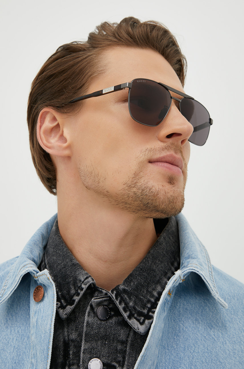 Gucci okulary przeciwsłoneczne męskie kolor szary | Answear.com