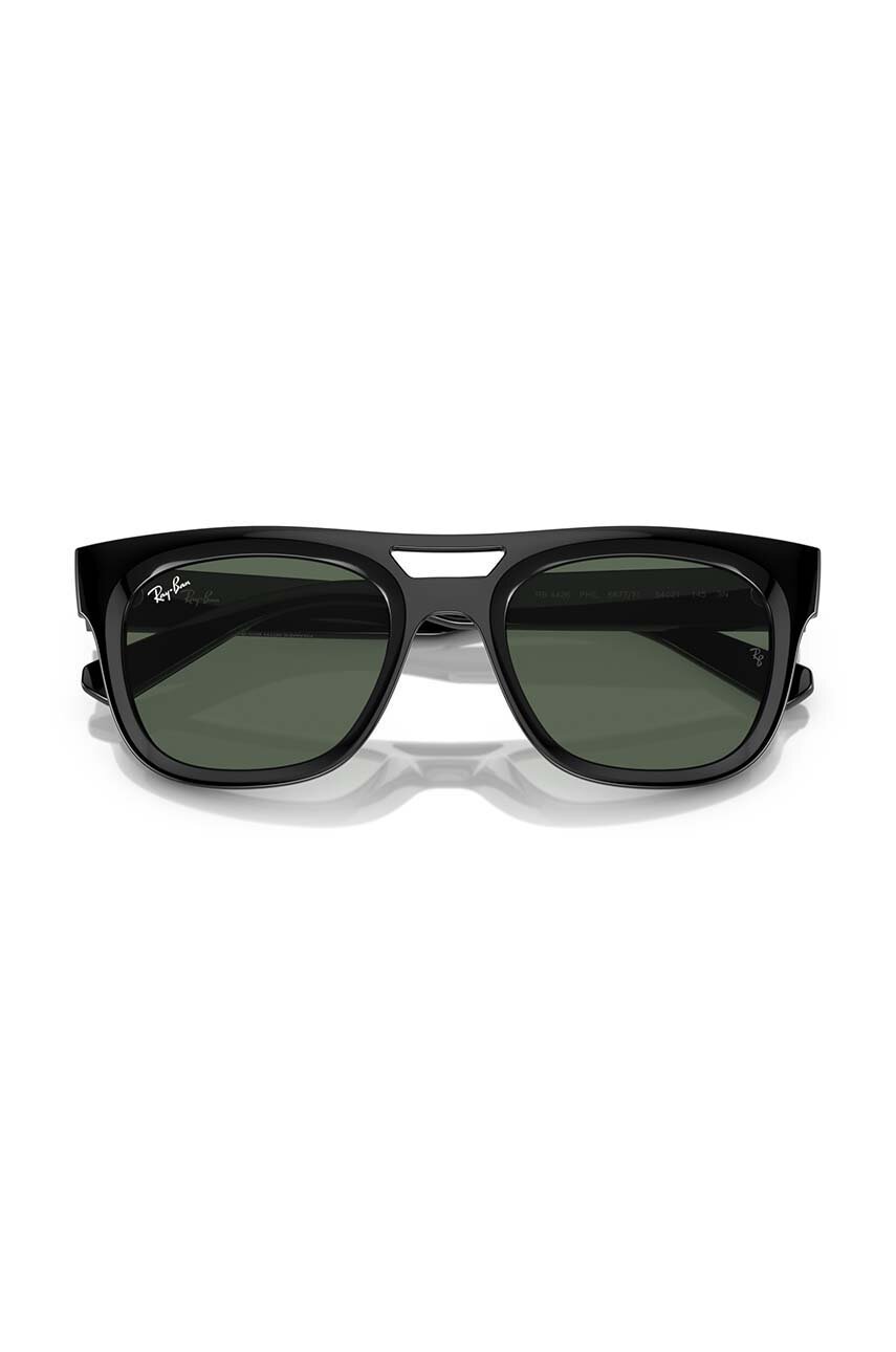Ray-Ban sunglasses green color at PRM US