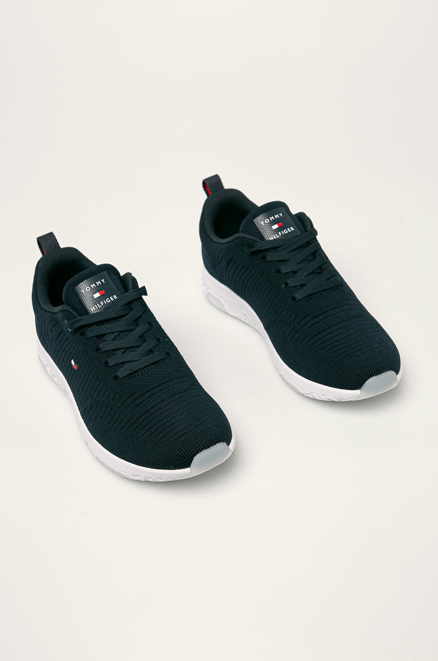 Tommy Hilfiger - Topánky CORPORATE KNIT RIB RUNNER FM0FM02838 | ANSWEAR.sk