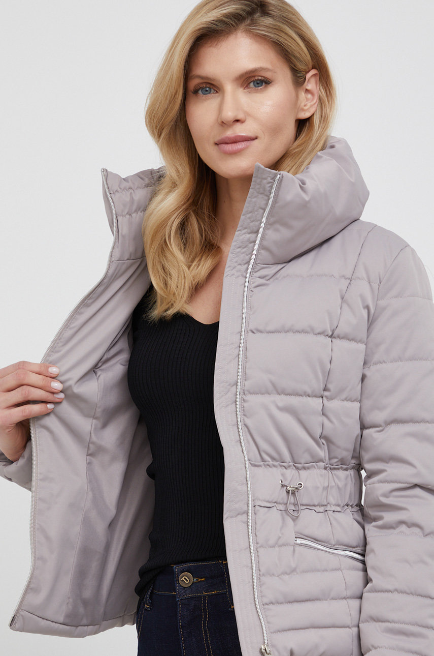 Куртка Guess женская цвет серый зимняя | ANSWEAR.ua