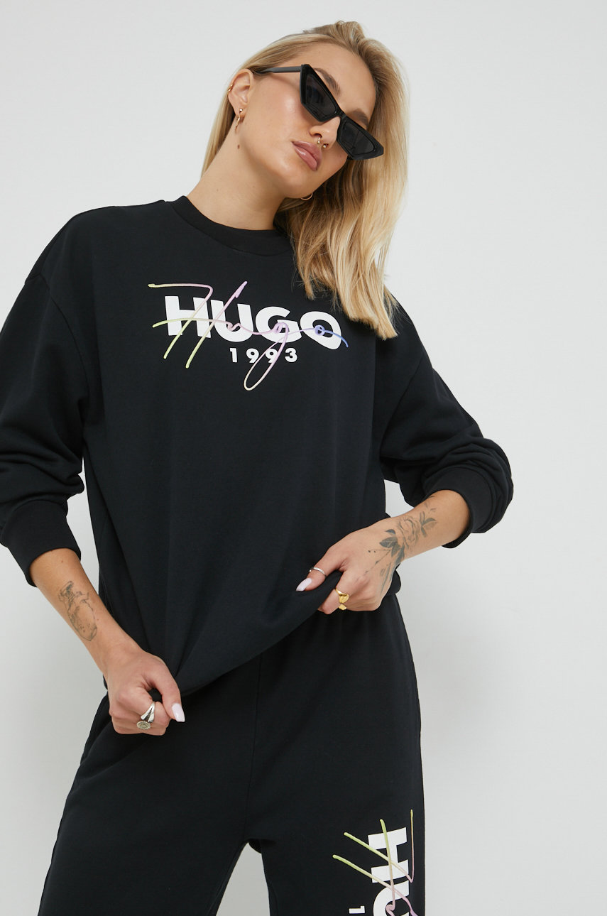 HUGO bluza bawełniana, damska kolor czarny z aplikacją | Answear.com