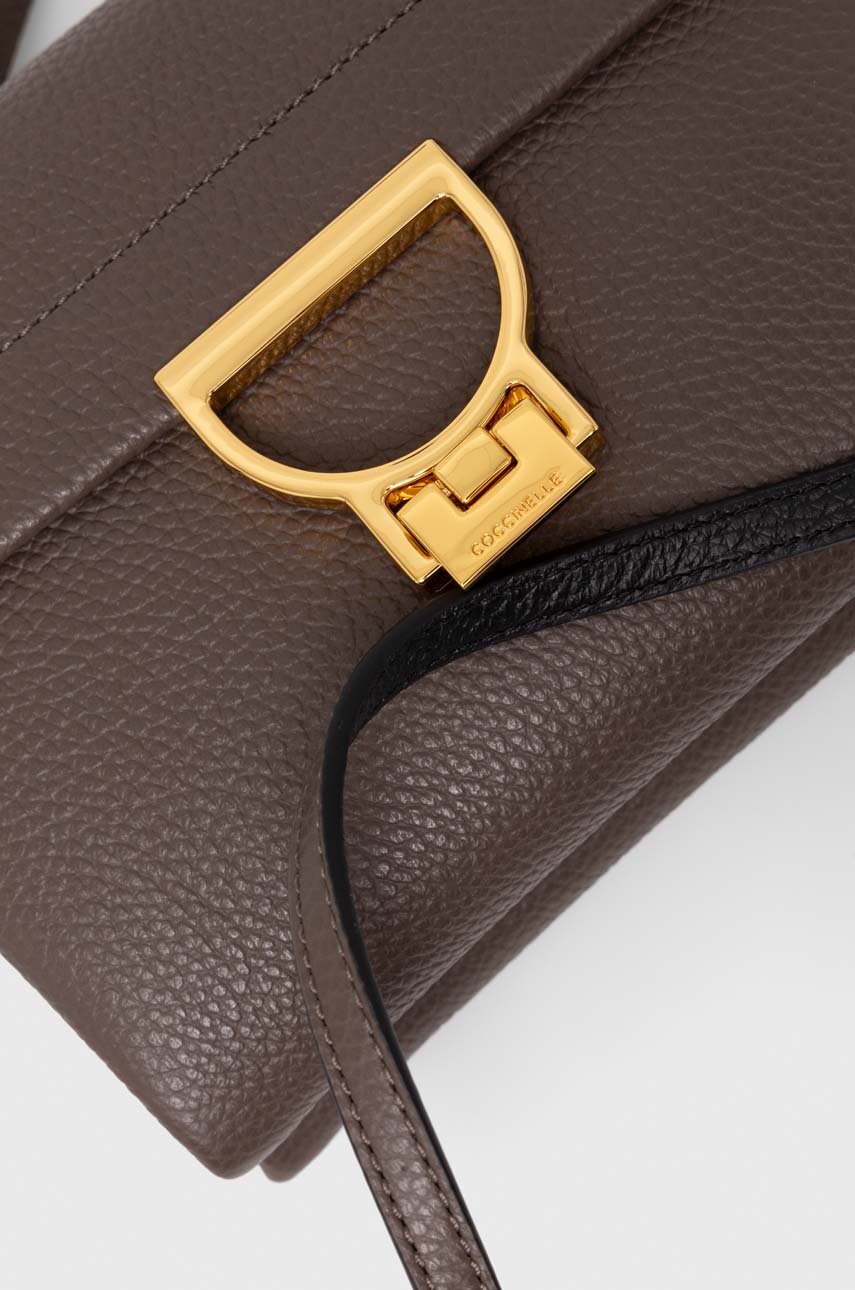 Кожаная сумочка Coccinelle цвет чёрный | ANSWEAR.ua