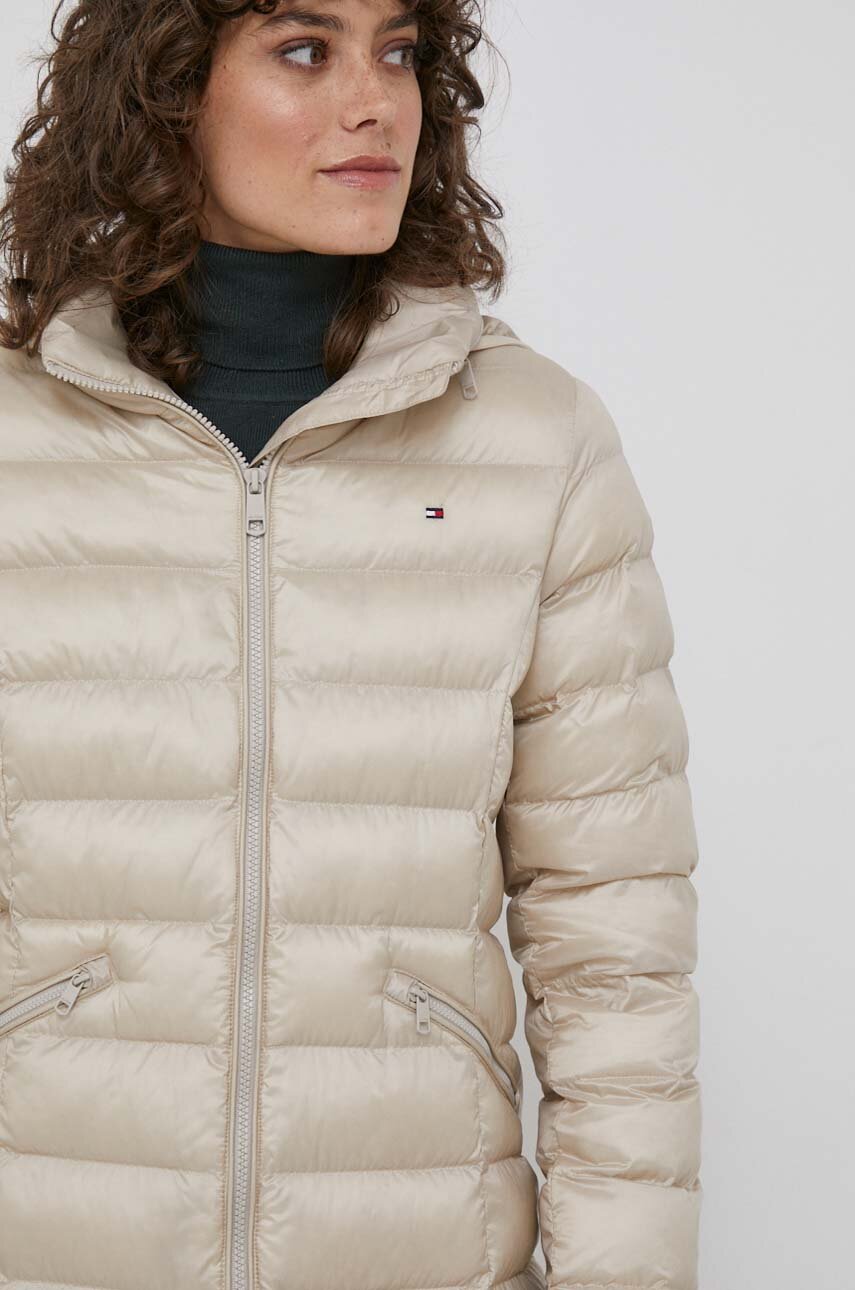 Куртка Tommy Hilfiger жіноча колір бежевий перехідна | ANSWEAR.ua