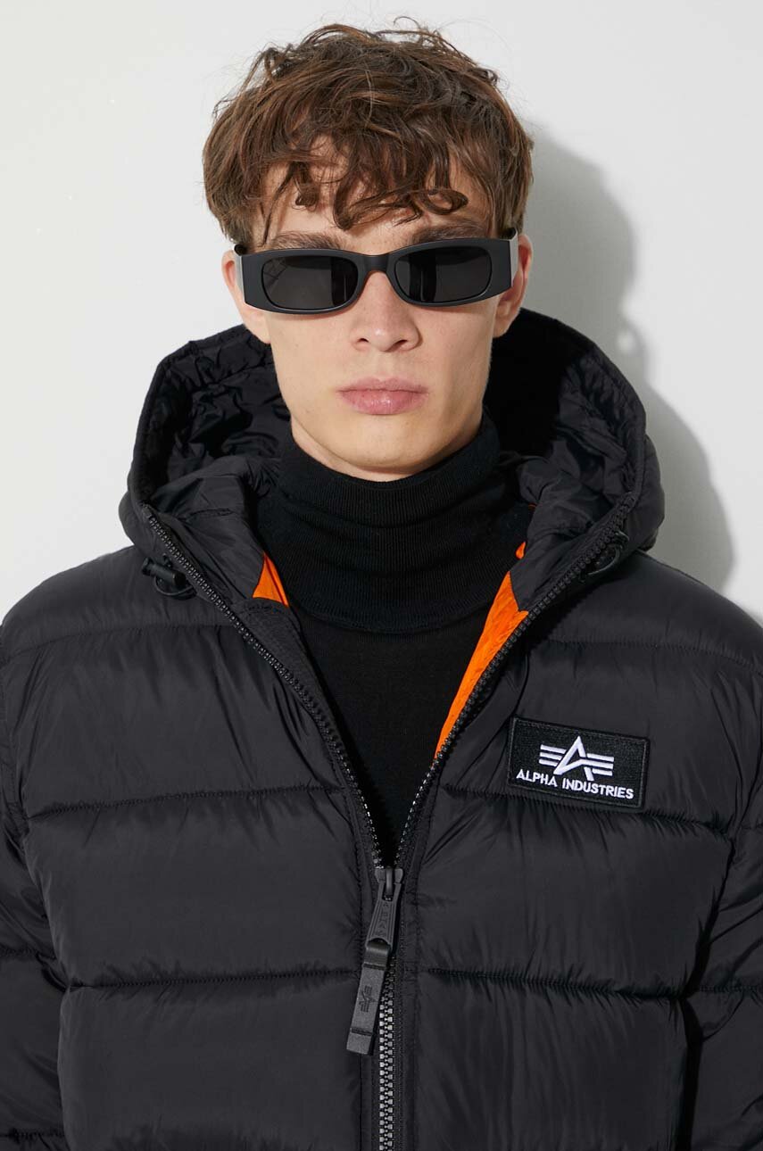 Яке Alpha Industries Hooded Puffer Alpha FD в черно зимен модел 118113. ...
