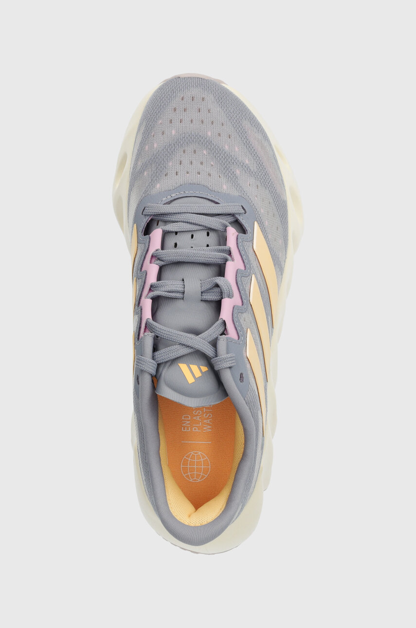 Обувки за бягане adidas Performance Switch FWD в лилаво | ANSWEAR.bg