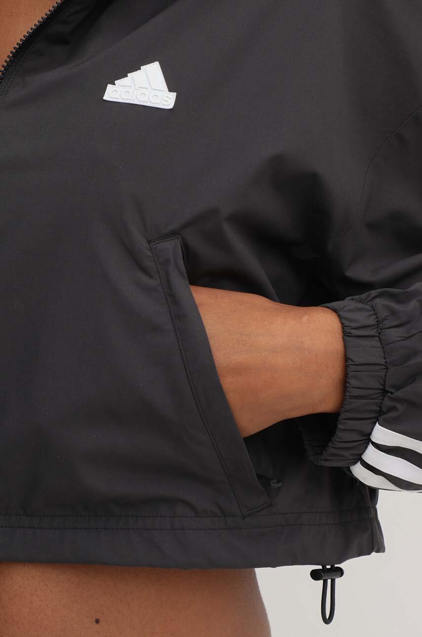 Яке adidas Future Icons в черно преходен модел IS3660 | ANSWEAR.bg