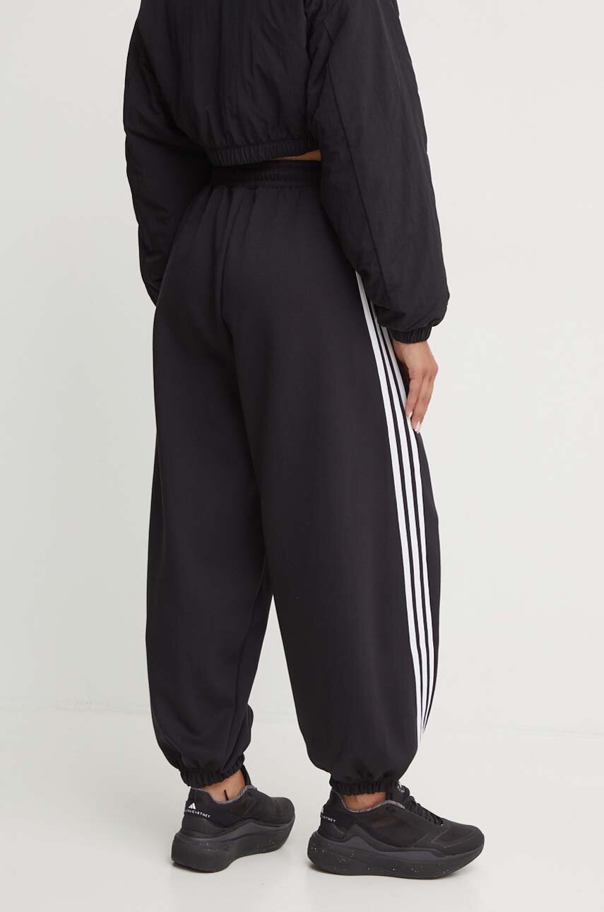 Παντελόνι φόρμας adidas Future Icons χρώμα: μαύρο, IV7510 | ANSWEAR.gr