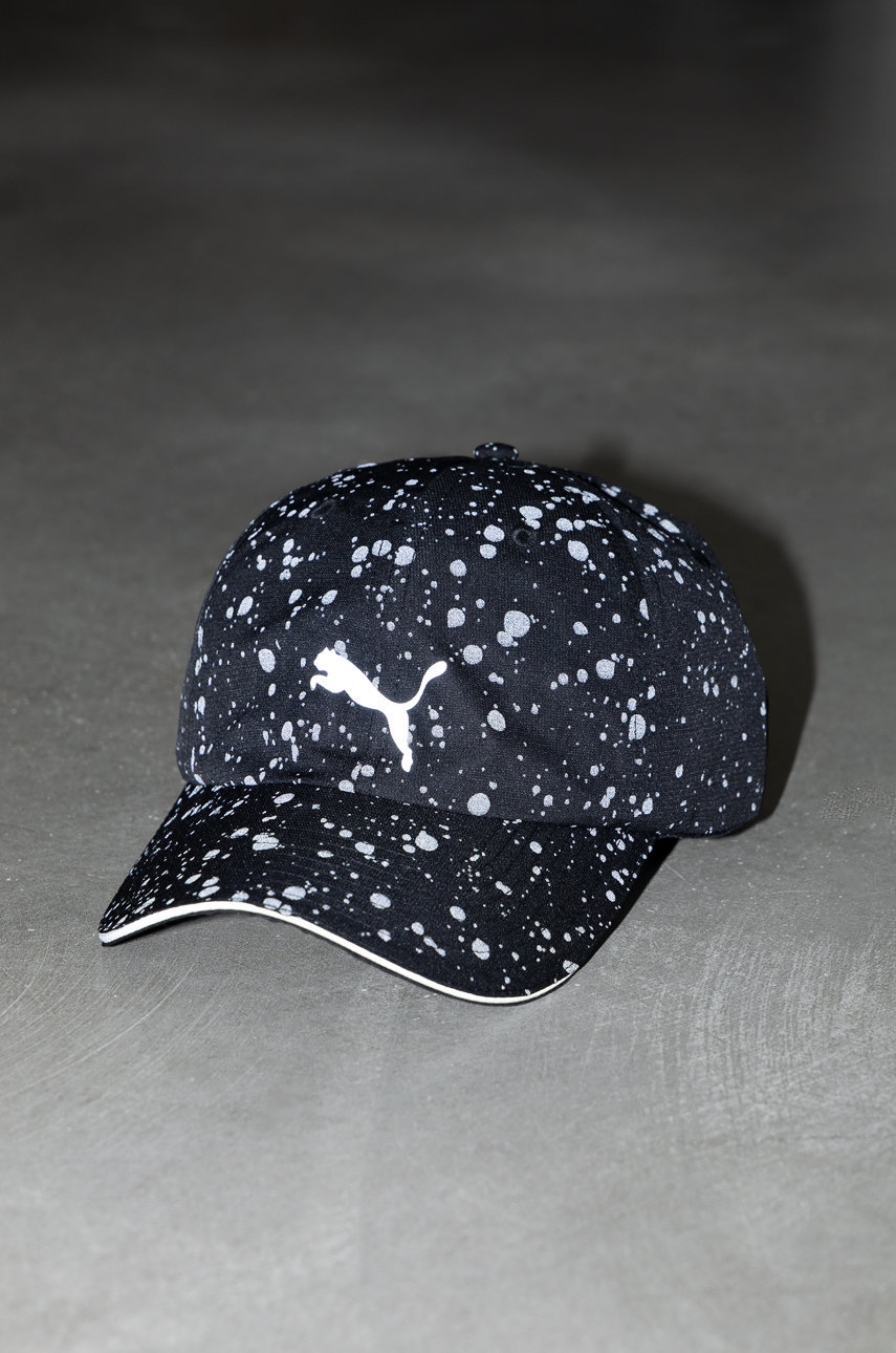 Puma czapka z daszkiem kolor czarny | Answear.com