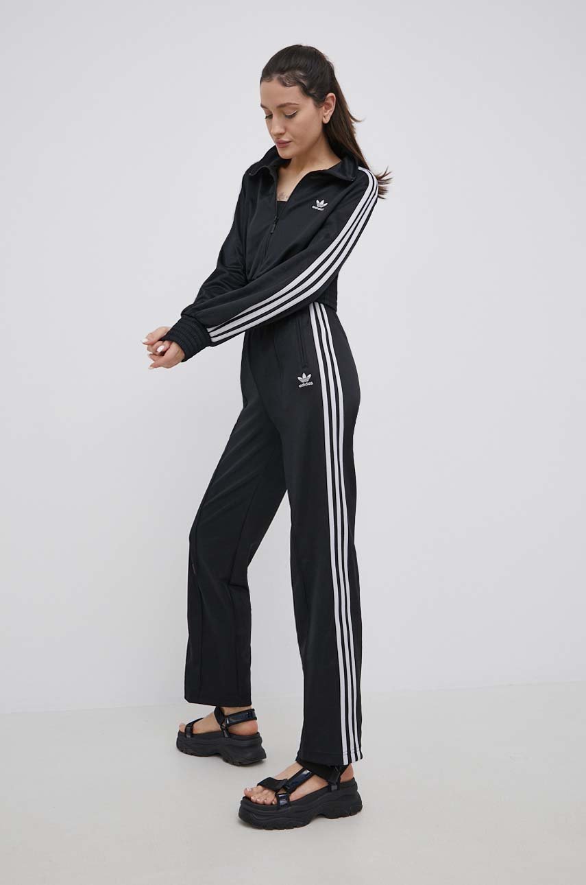 Кофта adidas Originals Adicolor HF7535 жіноча колір чорний однотонна ...