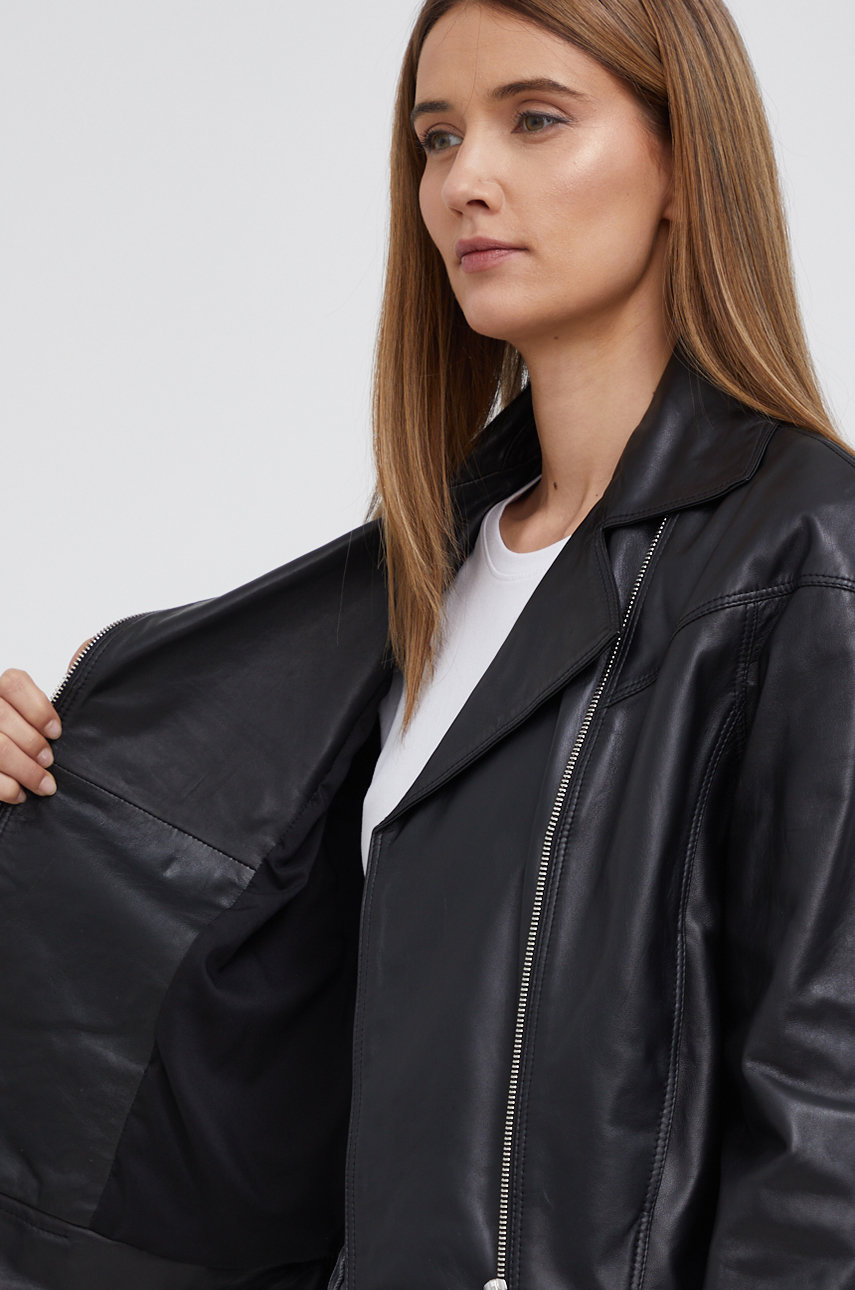 Кожаная куртка Armani Exchange женская цвет чёрный переходная | ANSWEAR.ua