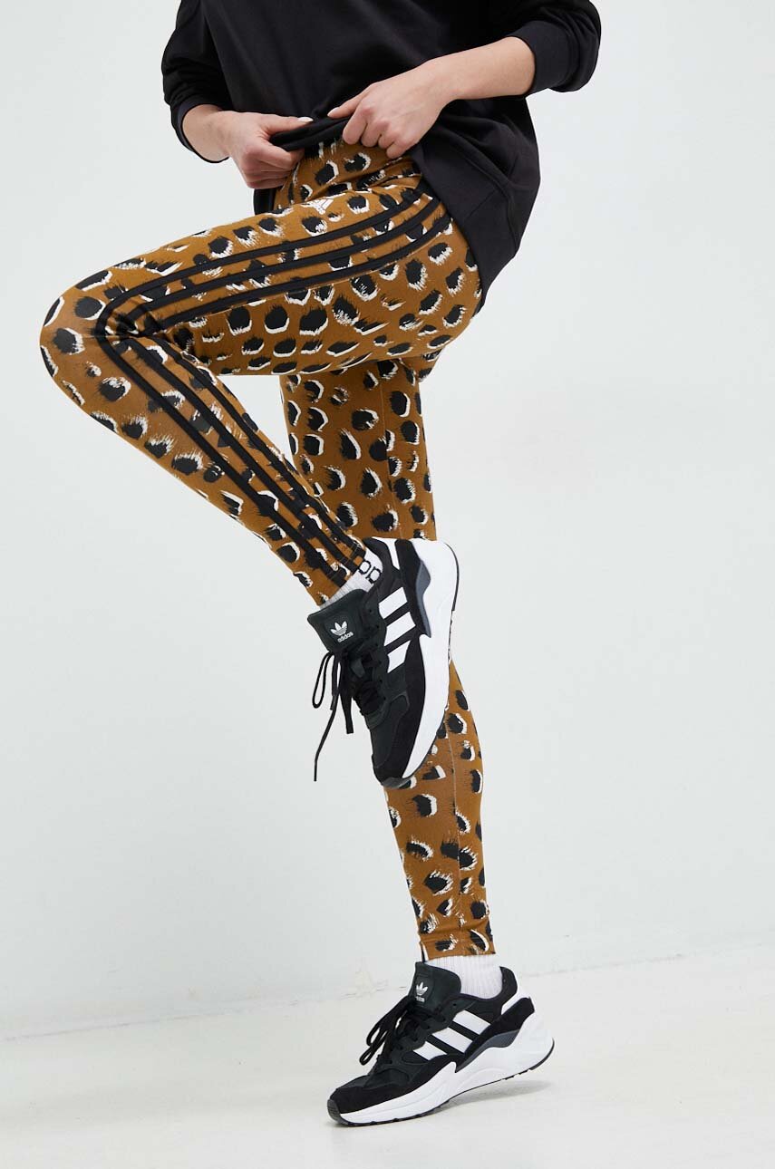 Legíny adidas dámske, zelená farba, vzorované | ANSWEAR.sk