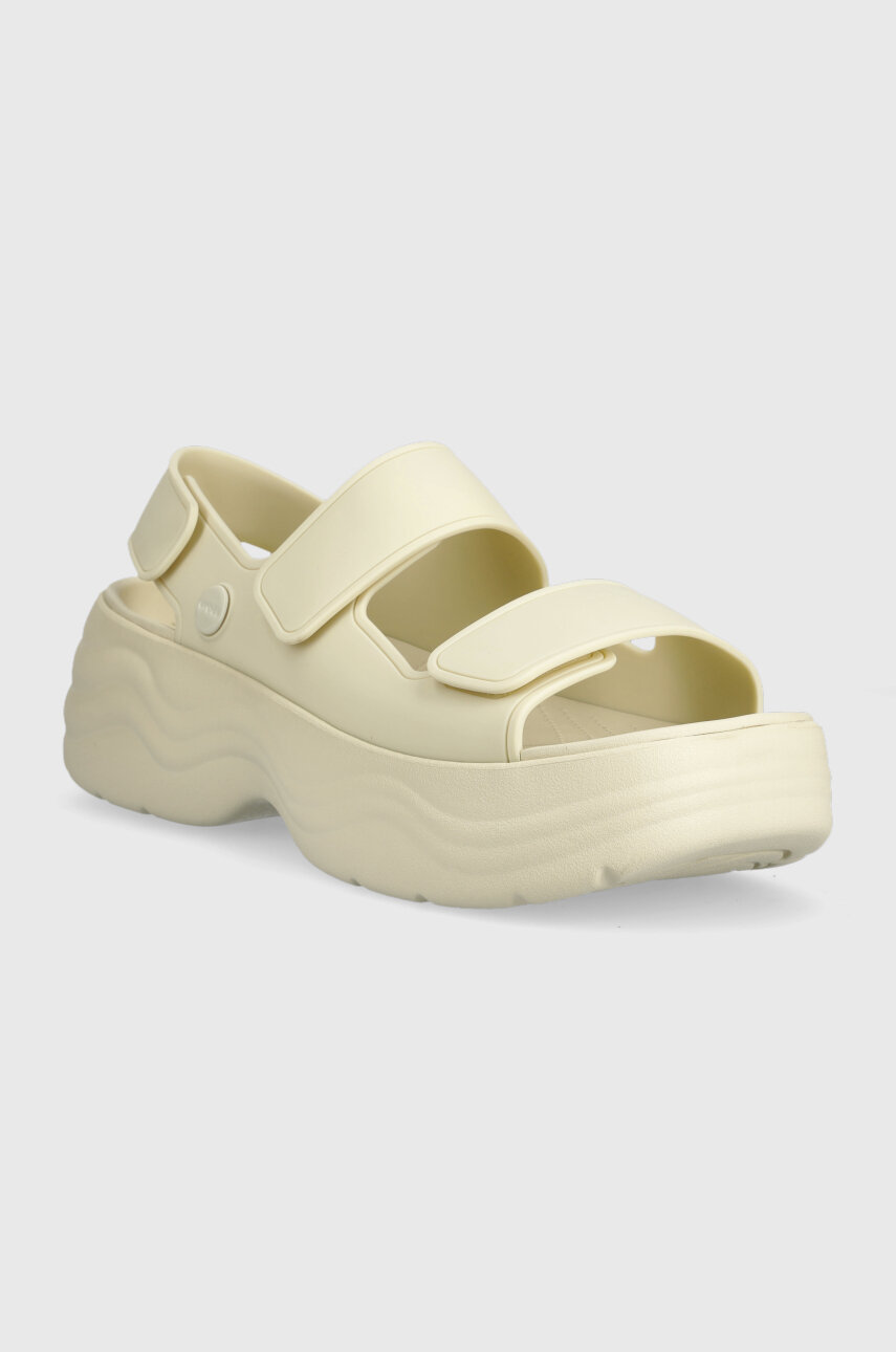 Crocs sandały Skyline Slide damskie kolor beżowy na platformie 208183 ...