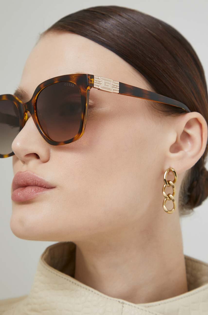 Γυαλιά ηλίου Guess χρώμα: κόκκινο | ANSWEAR.gr