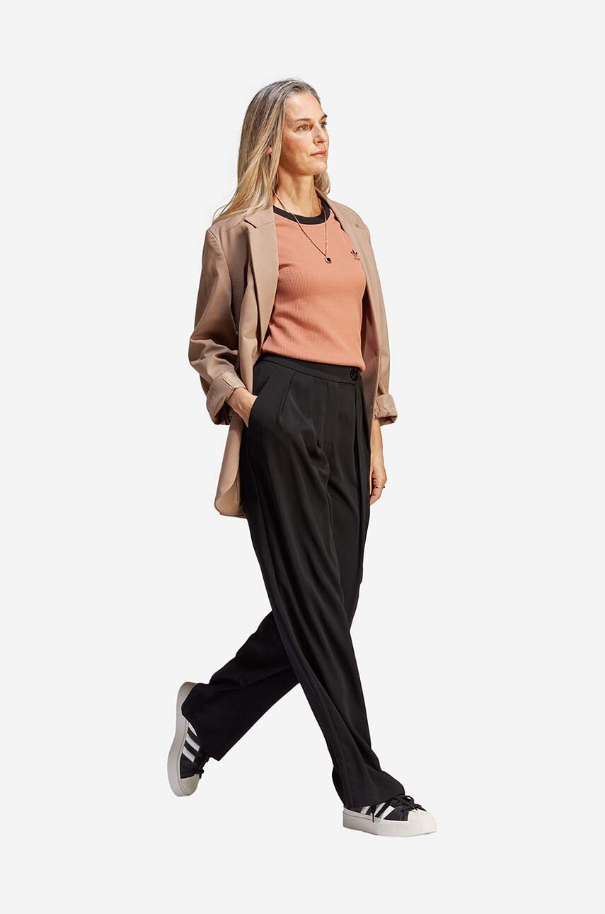 adidas Originals t-shirt IC5464 black color at PRM US