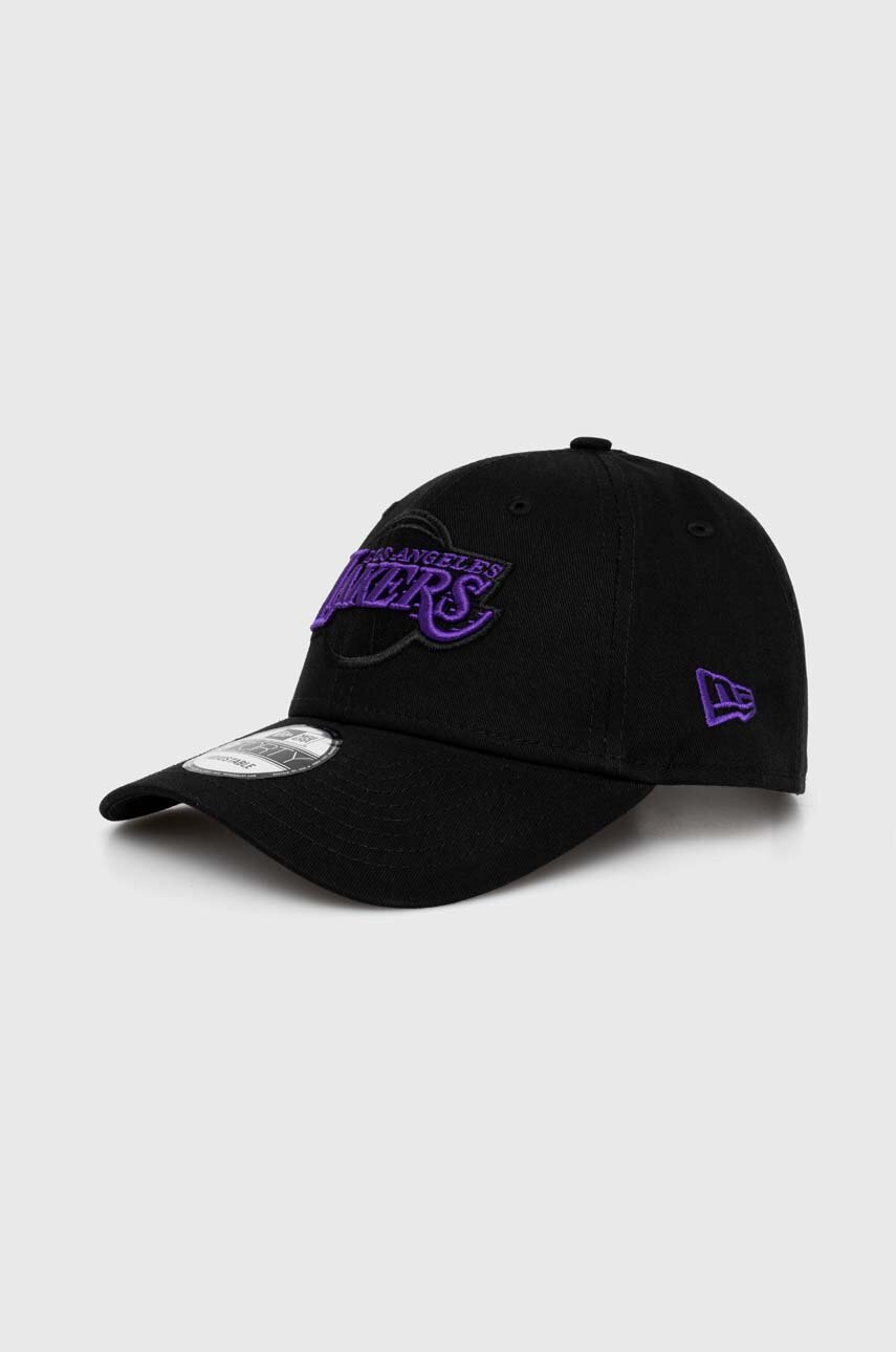 Хлопковая кепка New Era цвет чёрный с аппликацией LOS ANGELES LAKERS ...
