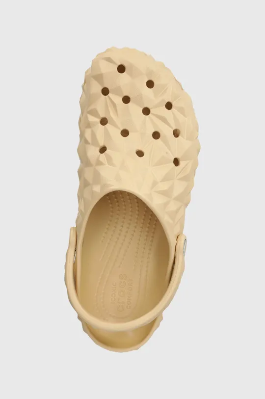 Crocs klapki Classic Geometric Clog kolor beżowy 209563 | Answear.com