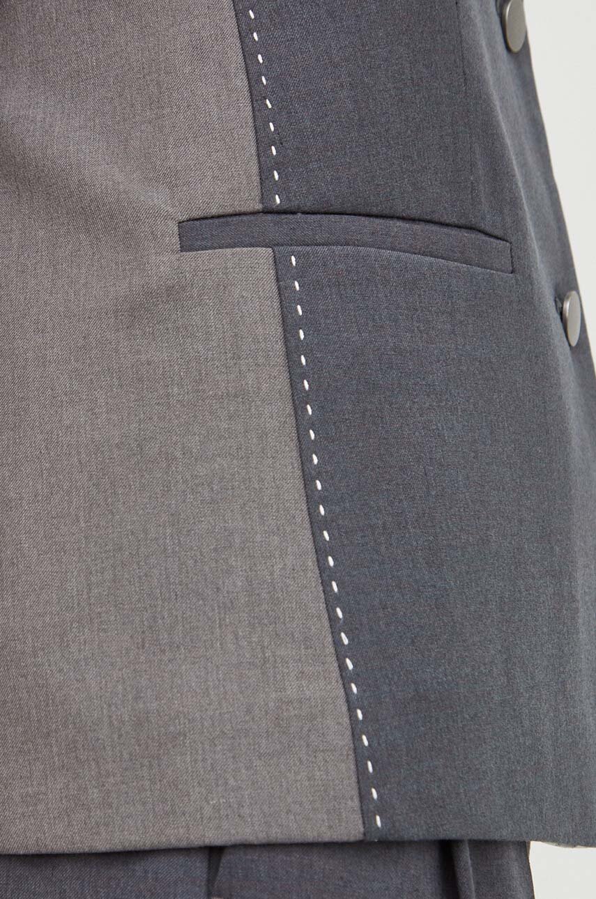 Vesta s prímesou vlny Remain šedá farba, jednoradová | ANSWEAR.sk