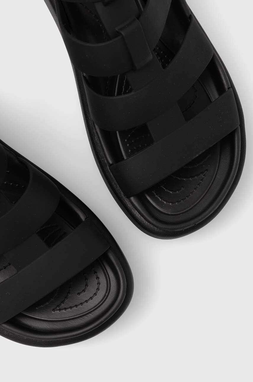 Сандалі Crocs Brooklyn Luxe Gladiator жіночі колір чорний на платформі ...