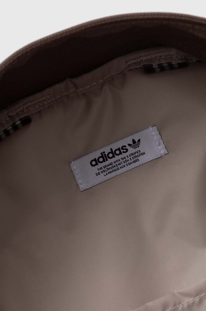 adidas Originals plecak kolor brązowy duży z nadrukiem IS4360 | Answear.com