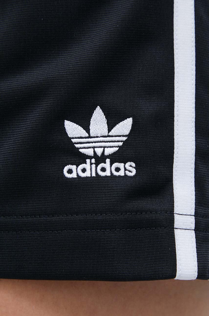 Šortky adidas Originals Firebird Short dámske, čierna farba, s nášivkou ...