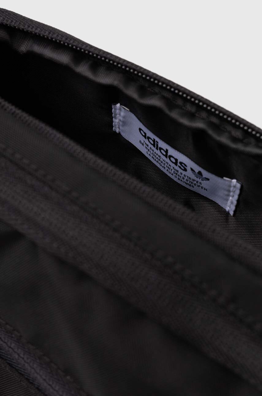 Сумка adidas Originals колір чорний IT7610 | ANSWEAR.ua