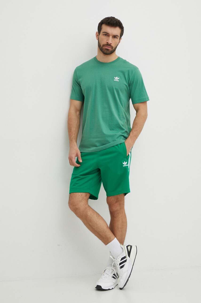 adidas Originals t-shirt bawełniany męski kolor zielony gładki IN0671 w PRM