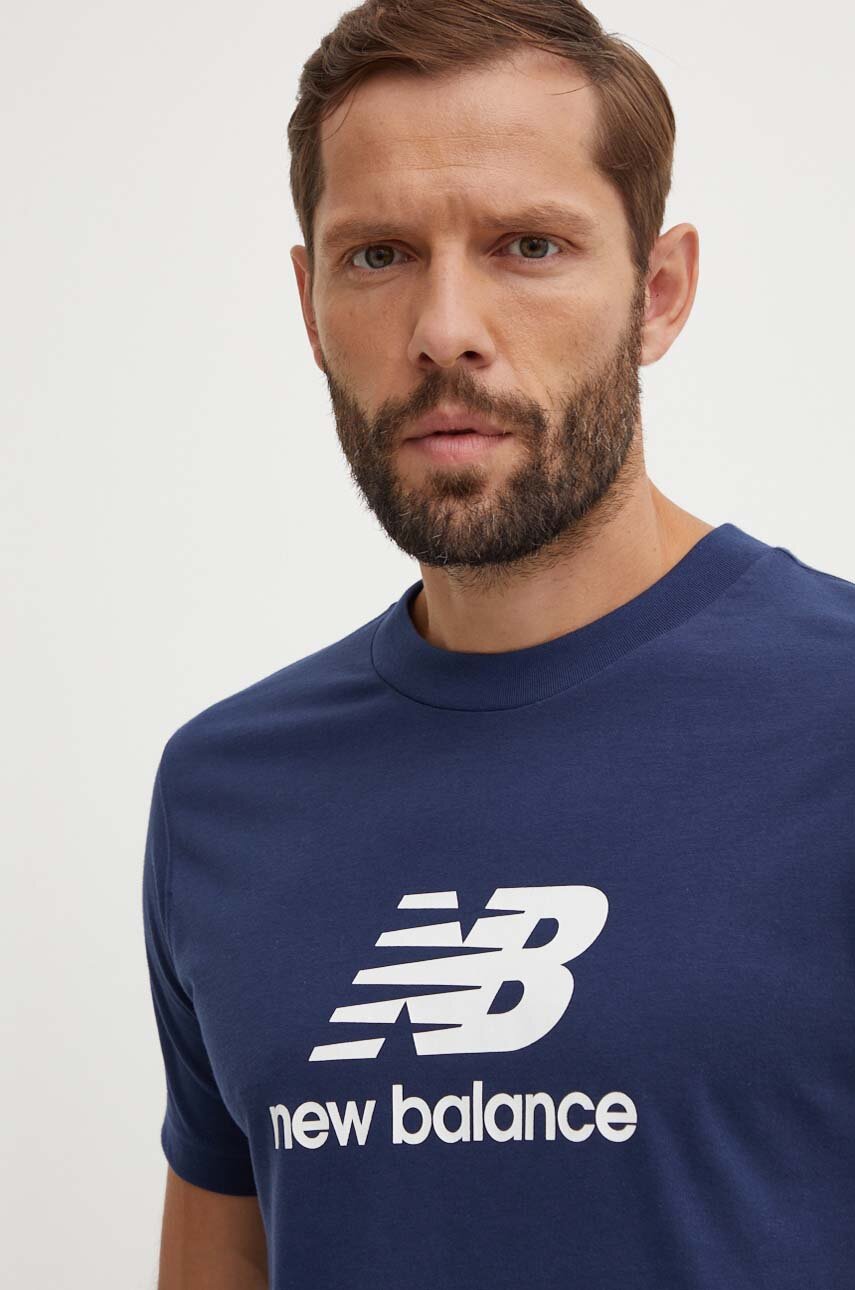 New Balance t-shirt bawełniany Sport Essentials męski kolor granatowy z ...