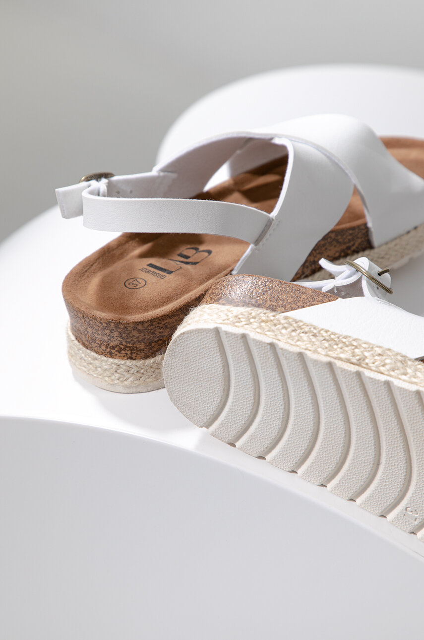 Sandále Answear Lab dámske, biela farba, na platforme | ANSWEAR.sk