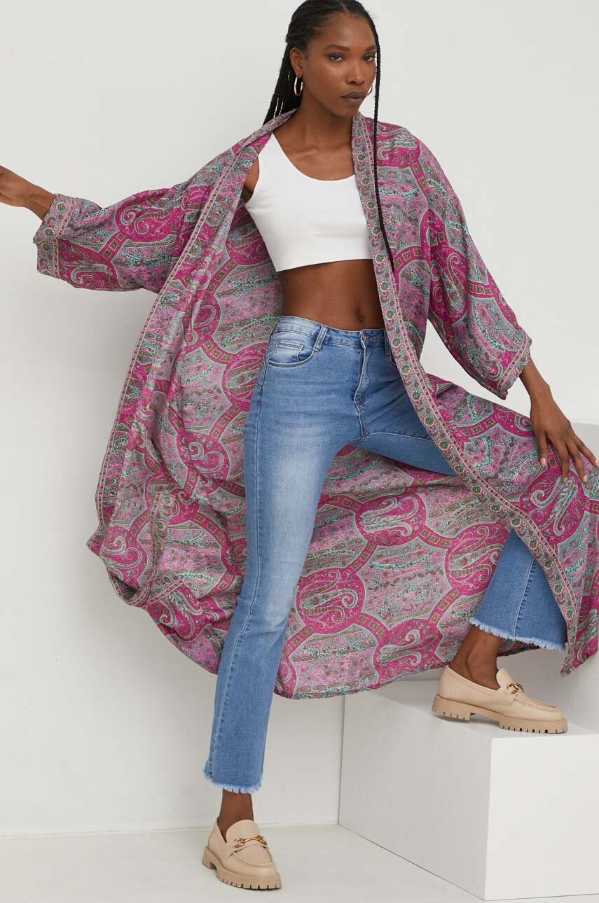 Answear Lab kimono jedwabne kolor różowy | Answear.com