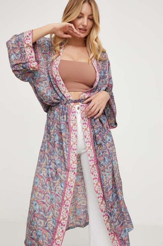 Answear Lab kimono jedwabne kolor niebieski oversize wzorzysta | Answear.com