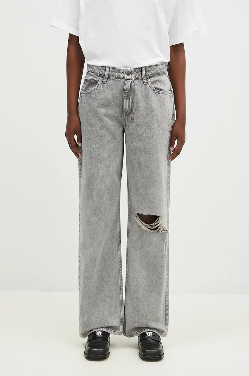 VETEMENTS jeans Destroyed women's UE64PA130B at PRM US VETEMENTS jeans Destroyed women's UE64PA130B at PRM US